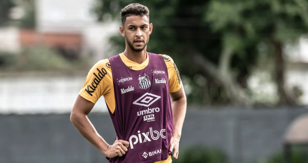 822 – Vendido ao Santos pelo VOCEM, Robson Reis está de volta ao Brasil ...